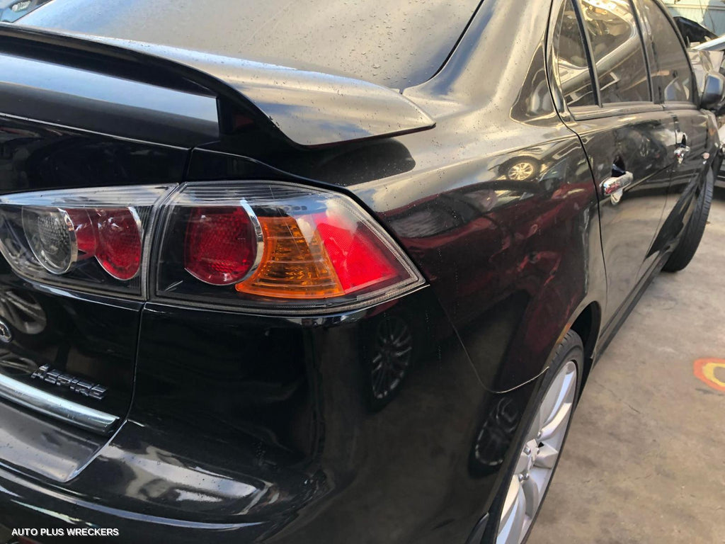 2010 Mitsubishi Lancer Front Bumper