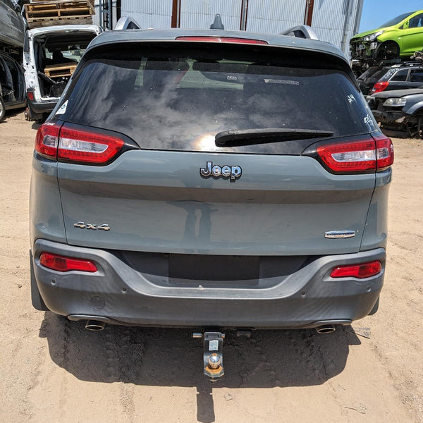 Jeep Wreckers Perth | Used Car Parts | Auto Plus Wreckers